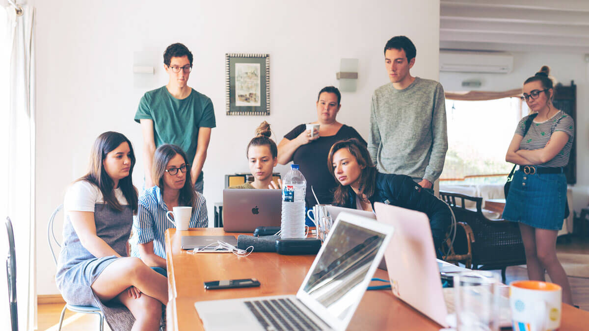 Aula Virtual - Instituto Económico Nacional